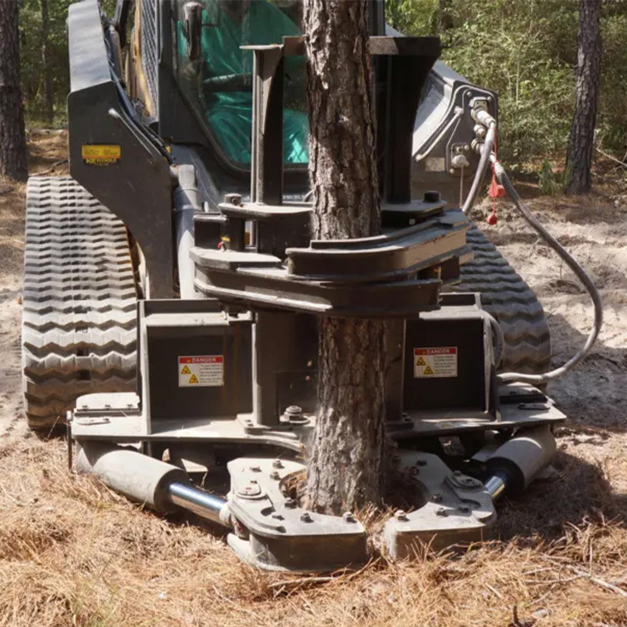 MAXX Timberwolf Forestry Tree Shears Attachment for Skid Steer 14" & 1
